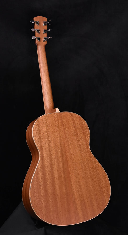 Larrivee L-03 Fast Neck profile Acoustic Guitar
