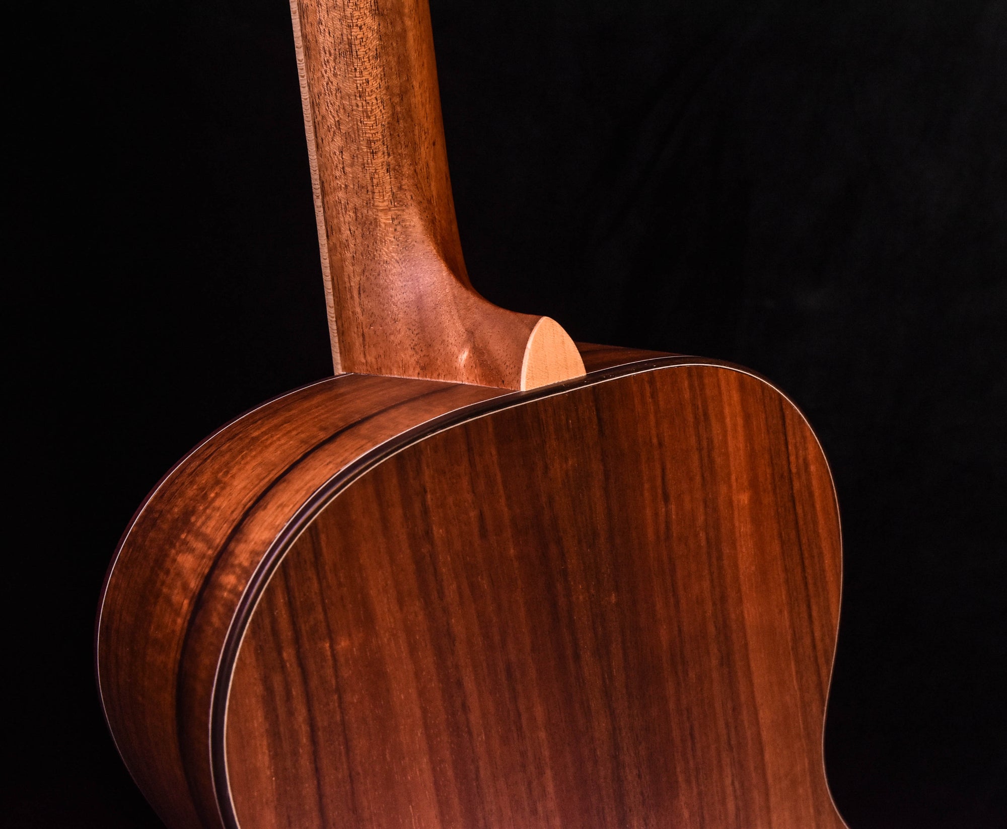 Larrivee 00-40 Koa Special Acoustic Guitar