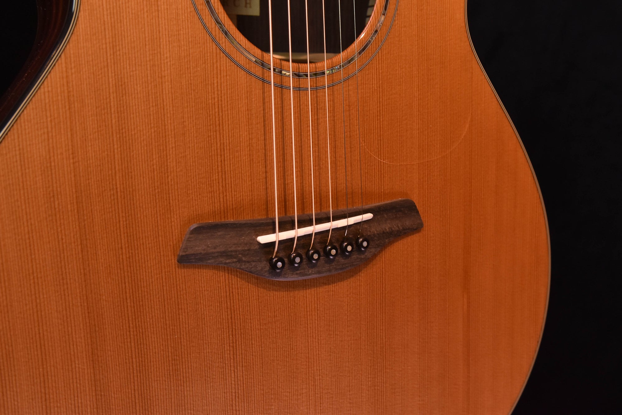 Furch Yellow Deluxe CR Cutaway Cedar/Rosewood, Bevel Duo