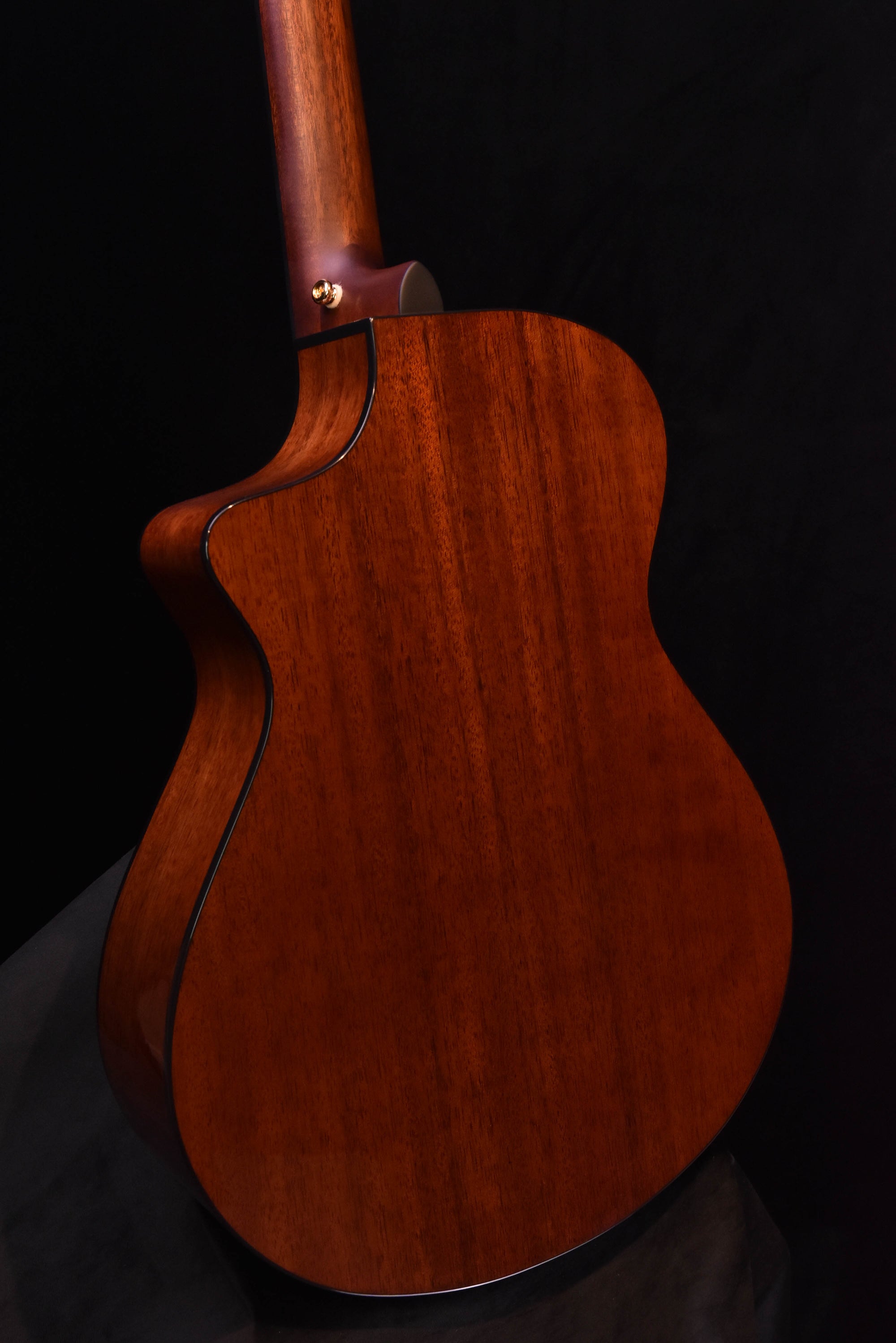 Breedlove Solo Pro Concert Edgeburst 12 String CE Red Cedar/ Mahogany